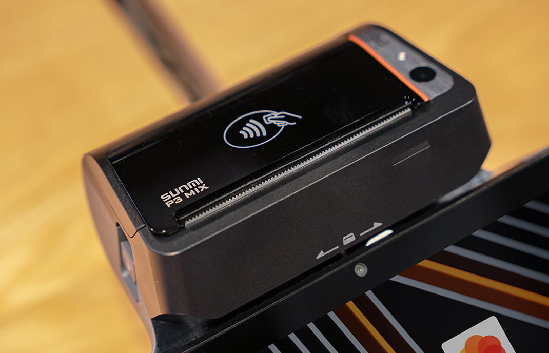 Store Digital Services & SaaS Payment with SUNMI P3 MIX